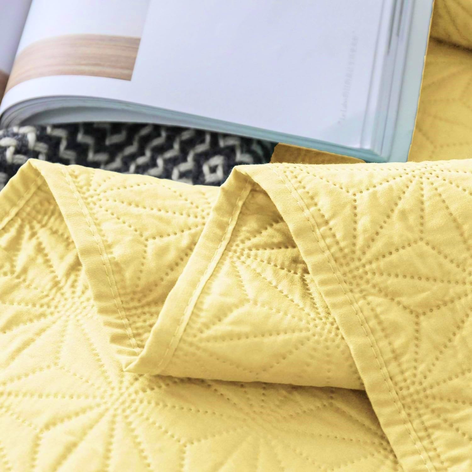 Cute Quilt Set Lightweight Comfortable Soft - Temu