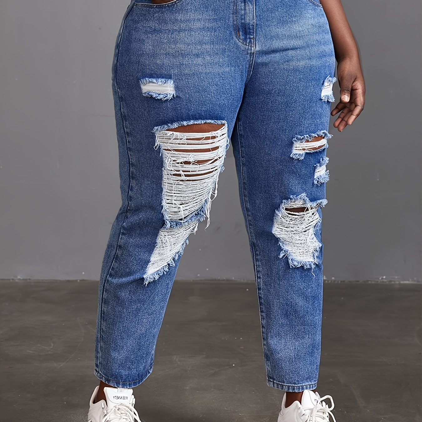 Plus Size Retro High Waisted Ripped Jeans Women Solid Color Casual