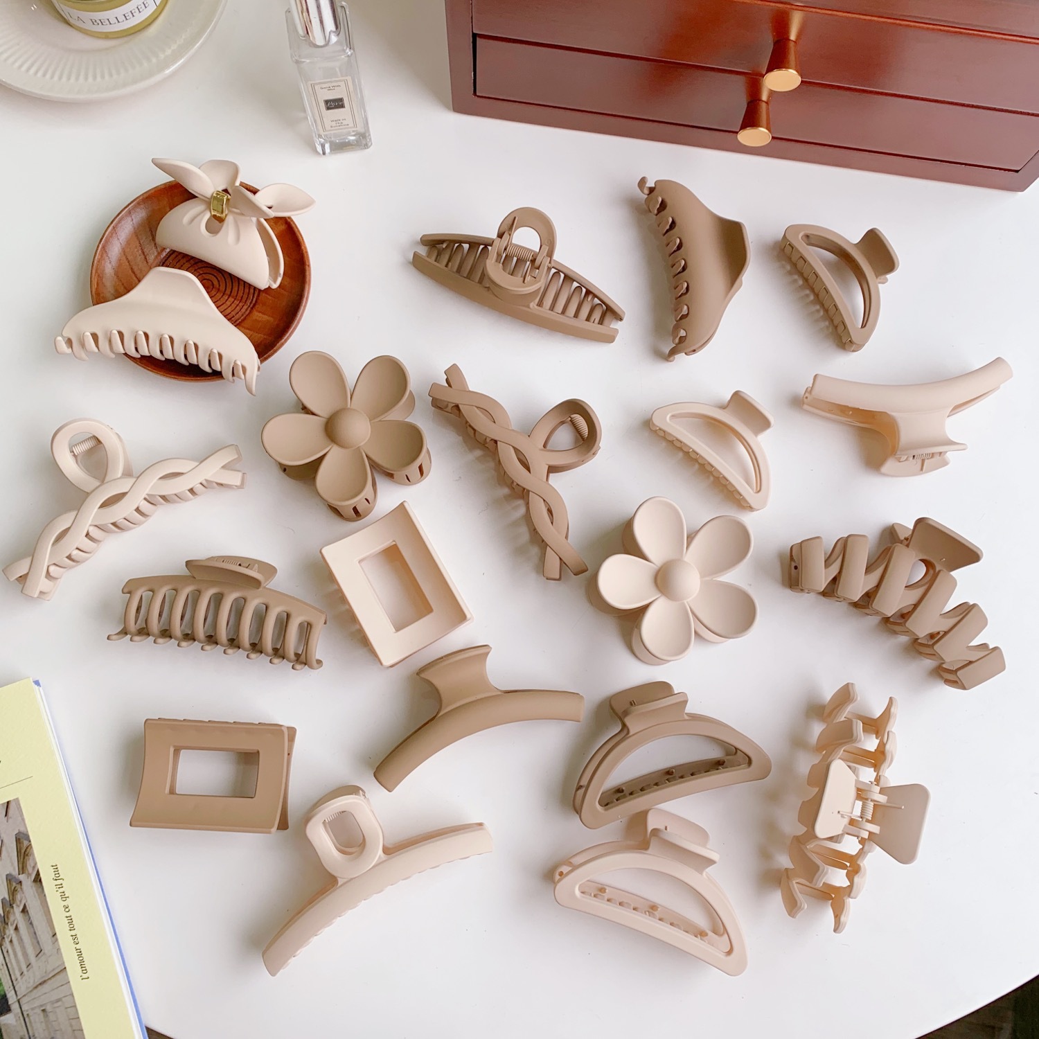 Matte Minimalist Hair Claw Clips Thick Hair - Temu Australia