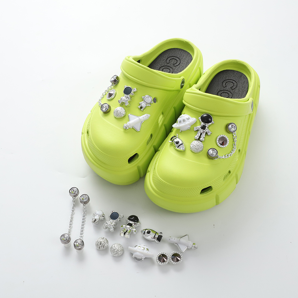 New White Fashion Trendy Silver Spaceman Clogs With - Temu