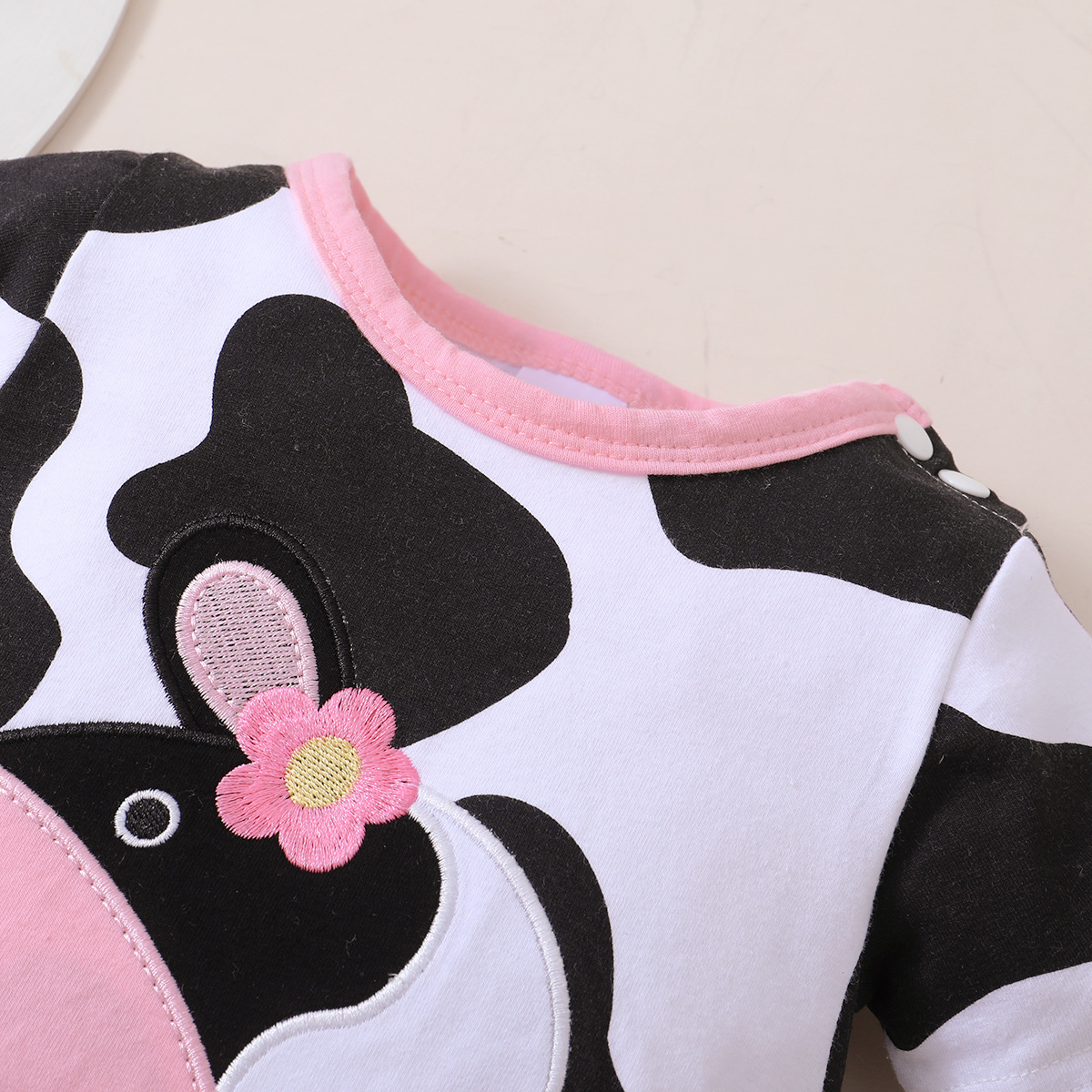 Girls Short Sleeve Round Neck Romper Bodysuit, Cow Print Baby Clothes - Kids Fashion - Temu ...