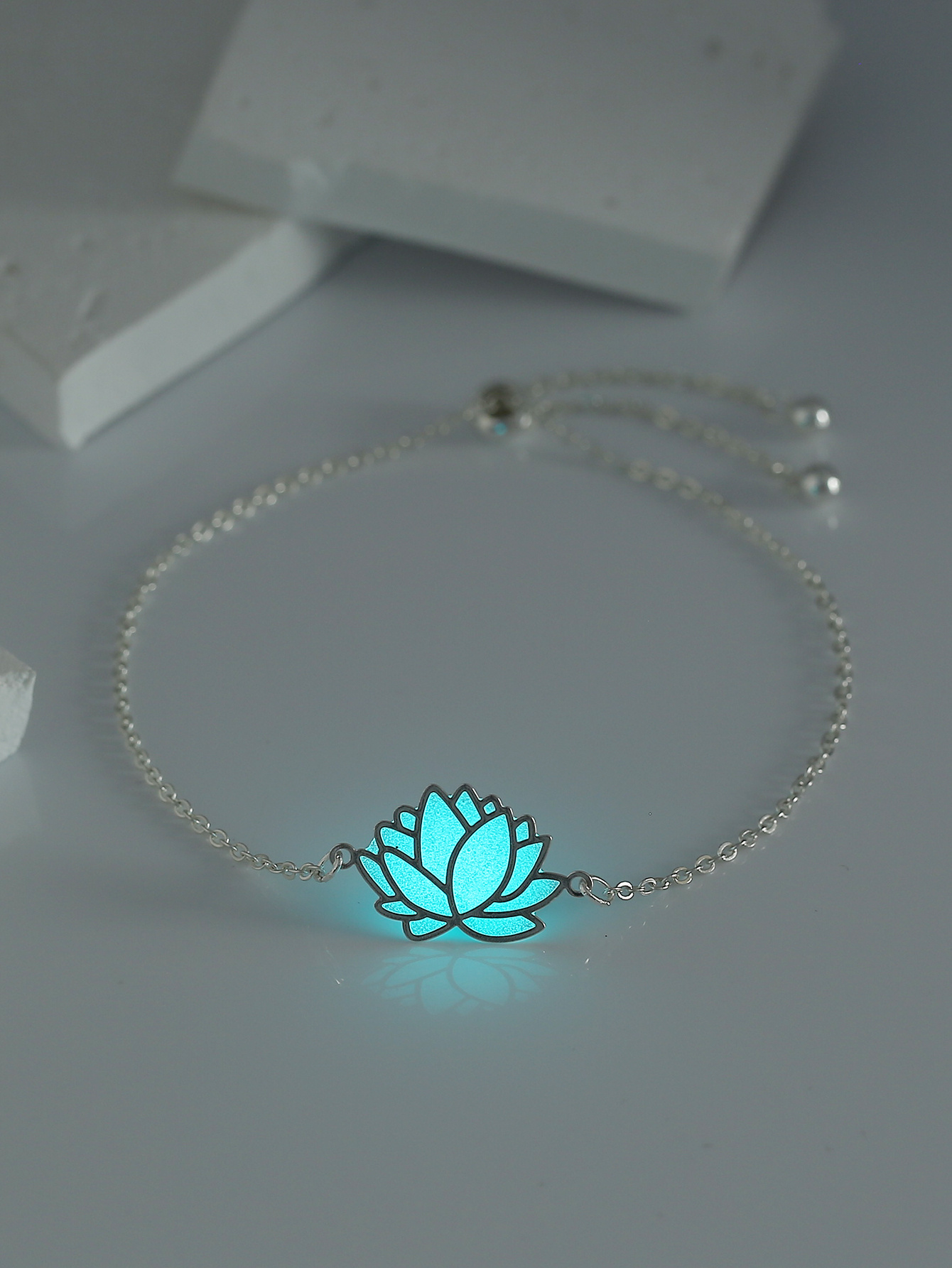 Lotus Luminous Chain Bracelet Glowing In Dark Pendant - Temu United Kingdom