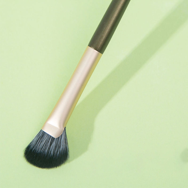 Curved Smudge Eyeshadow Makeup Brush Kabuki Synthetic - Temu