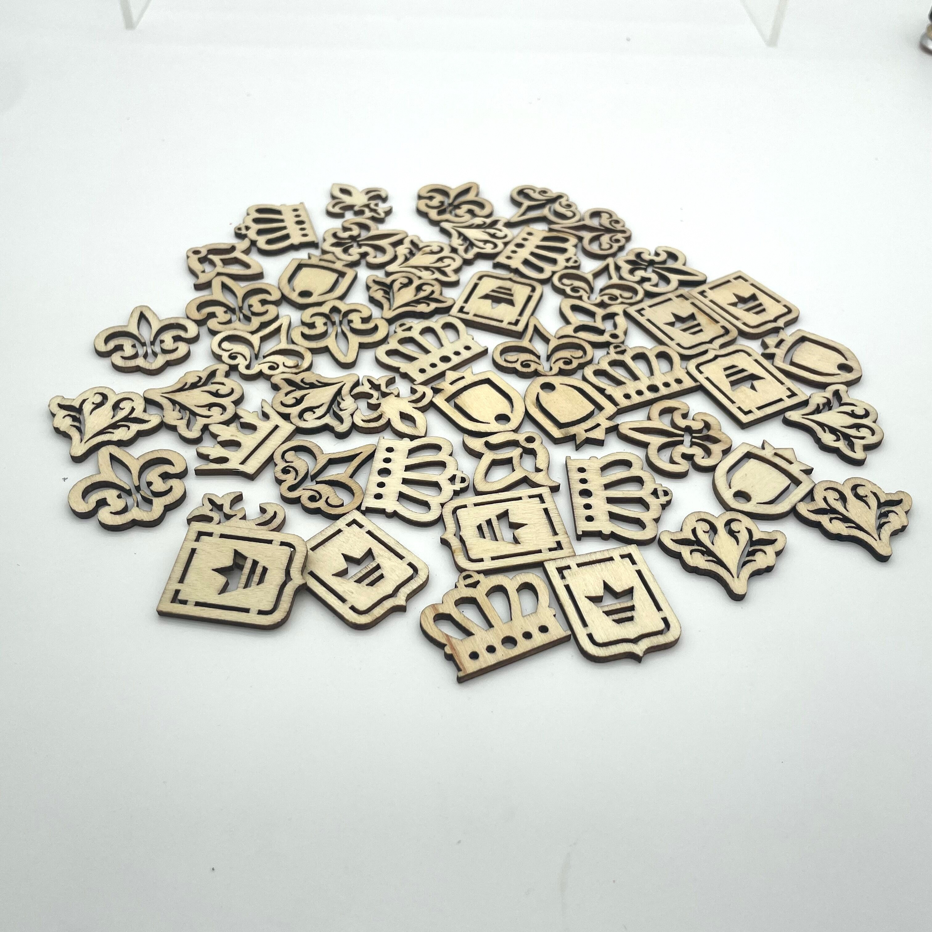 Decorative Wood Chip Crown Badge Mixed Pack Diy Holiday - Temu Netherlands