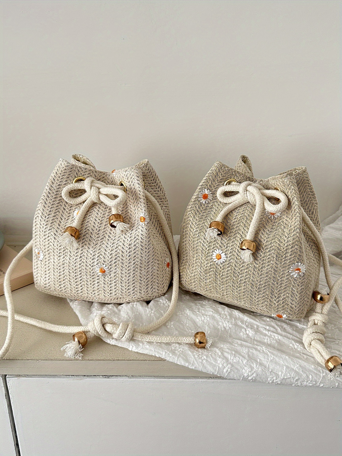 Daisy Embroidered Drawstring Bag Minimalist Straw Design - Temu Australia