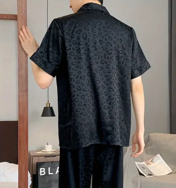 남성용 모조 실크 쿨 리프 레오파드 프린트 잠옷 세트 반팔 얇은 얼음 실크 포켓 버튼 셔츠 반바지 여름 옷깃 Temu