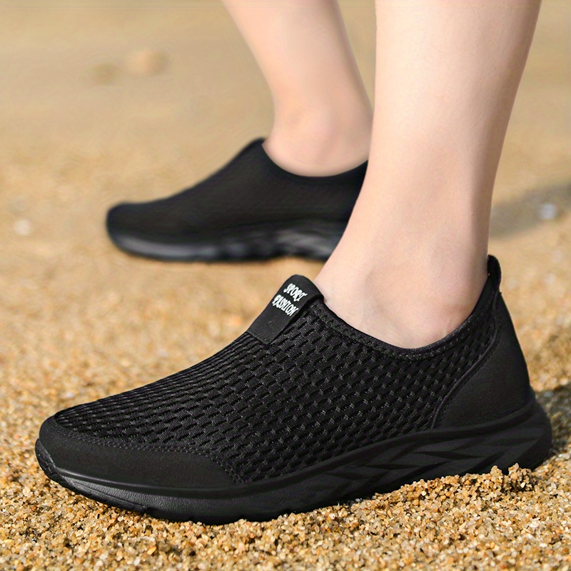 Mens Mesh Breathable Lightweight Slip On Casual Shoes For Traveling ...