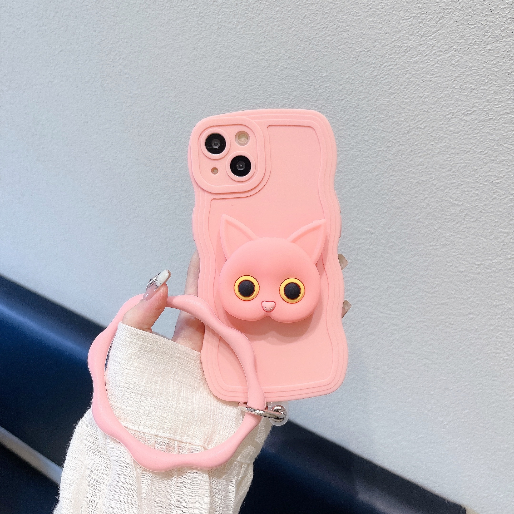 Shell Soft Phone Case Comes A Bracelet Phone Holder Iphone - Temu ...