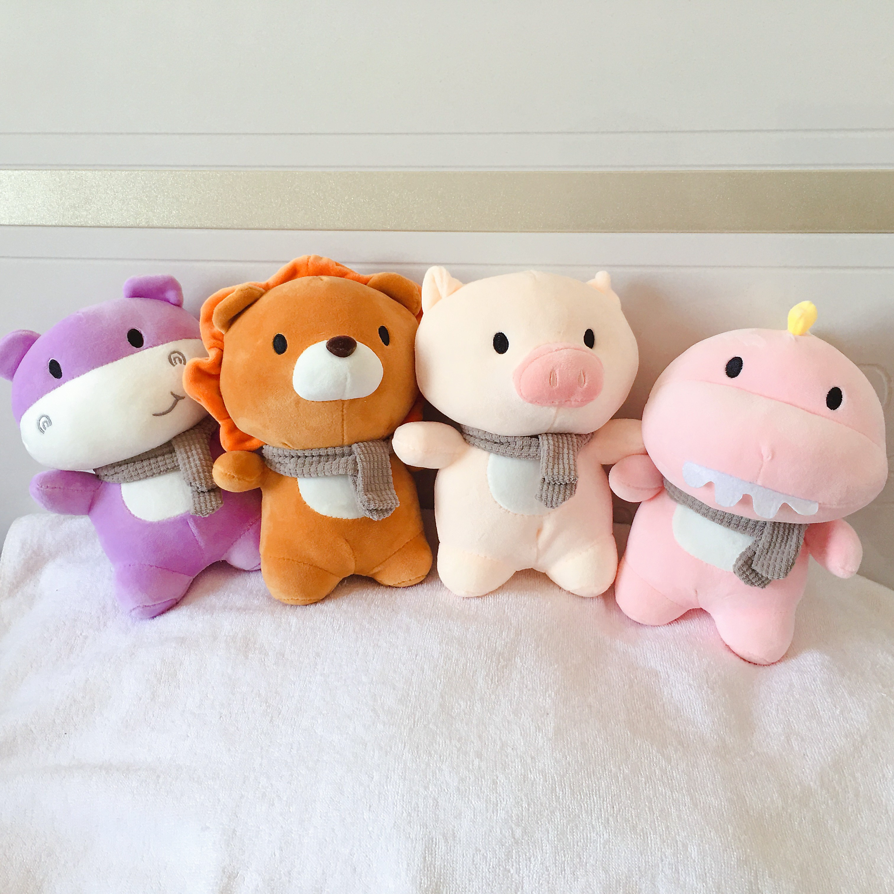 Creative New Cute Station Version Scarf Series Pig River - Temu Australia