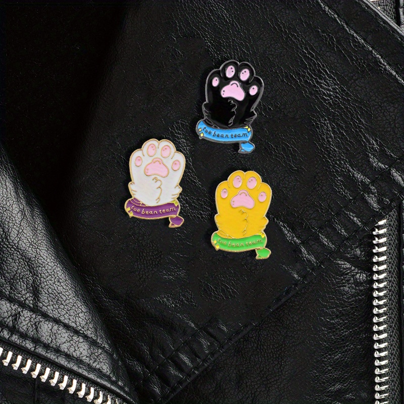 Brooch Pin Novelty Cute Claw Shape Lapel Brooch Pin Badge - Temu Australia