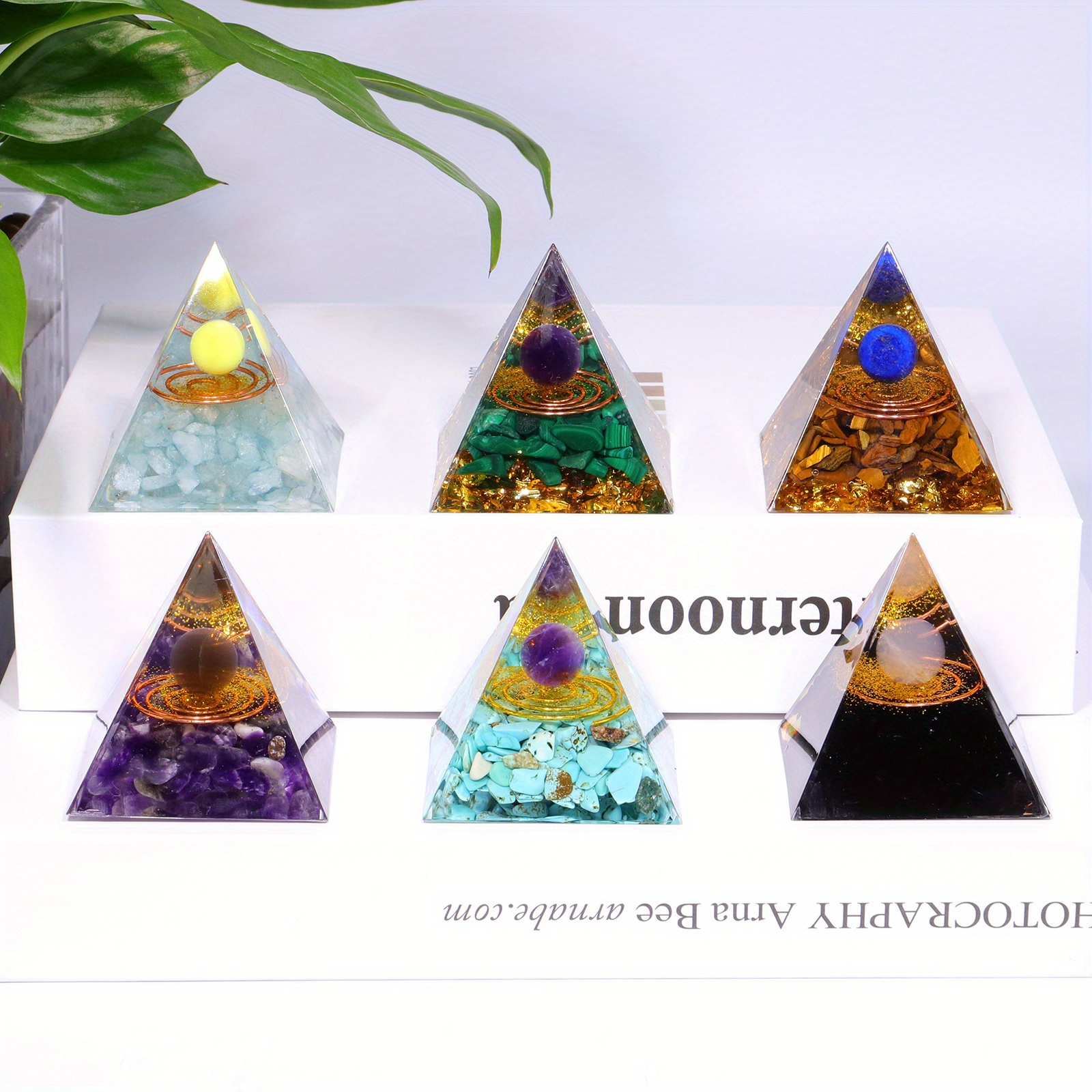 긍정적인 에너지와 자수정 수정 구슬을 위한 1pc Orgone 피라미드 크리스탈 에너지 생성기로부터 보호 스트레스에 대한