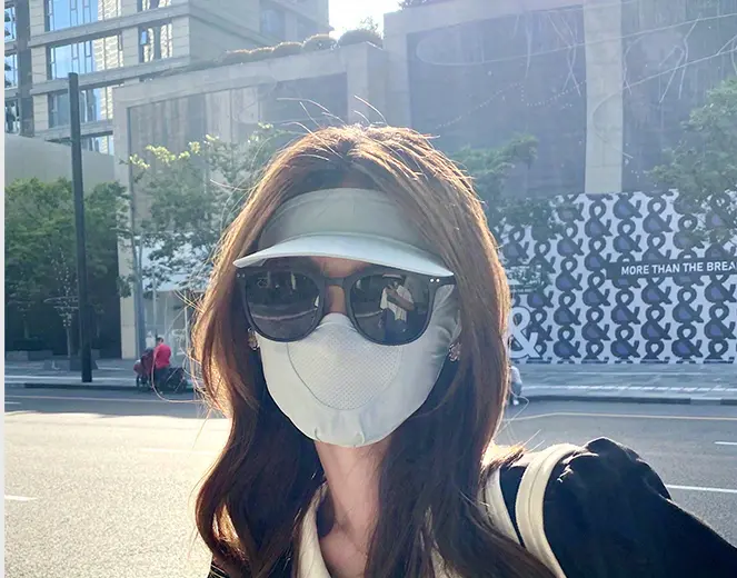 가득 차있는 얼굴 덮개 선스크린 가면 Uv 보호 여자를 위한 통기성 빨 수 있는 얼음 실크 가면 Temu Republic