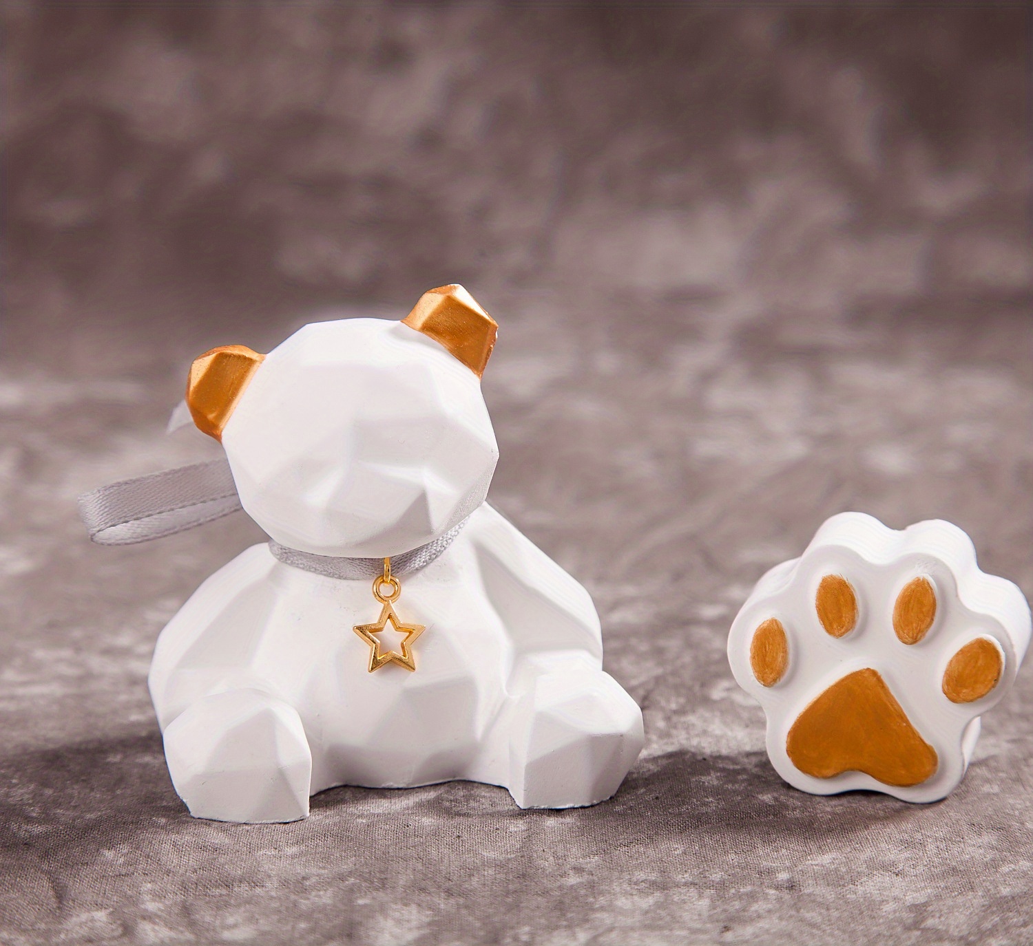 Medium Size 7cm Car Aromatherapy Cartoon Bear Geometric Bear Car ...