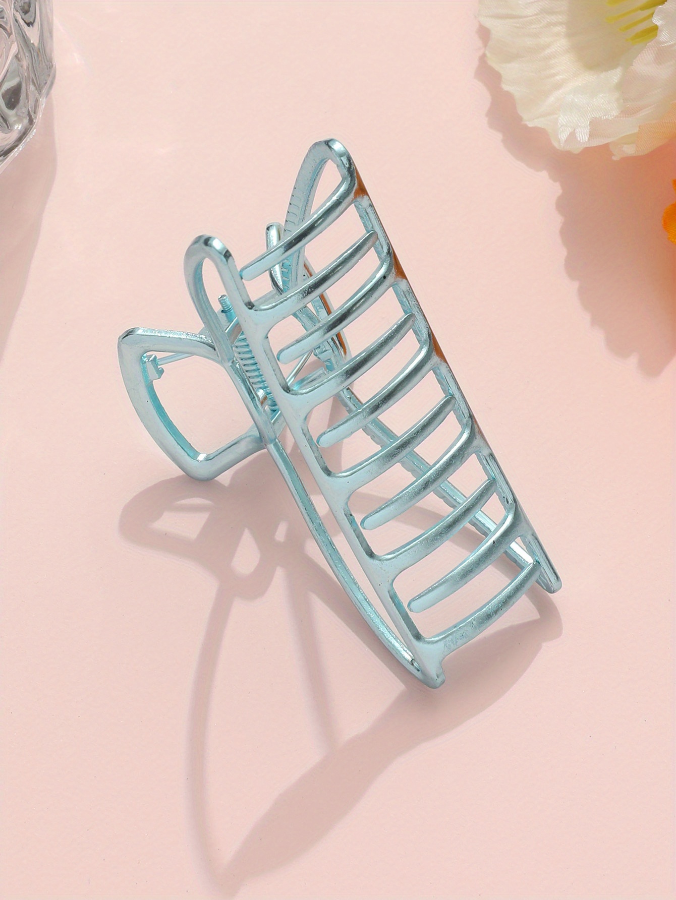 Alloy Hair Claw Green Solid Color Simple Hollow Shark Claw - Temu Australia