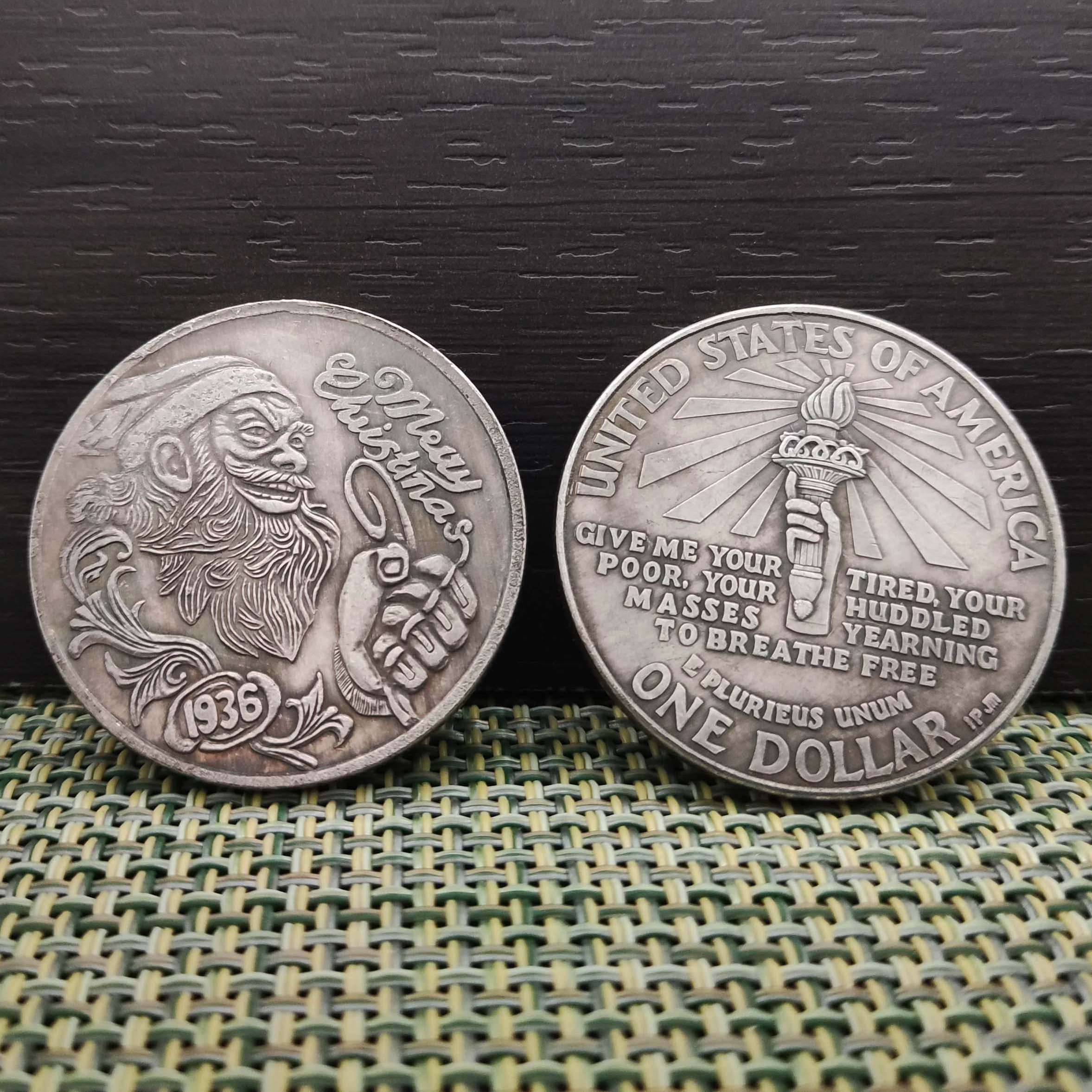 Christmas Coin Challenge Coin Copper Material Silvery Plated Old Craft ...