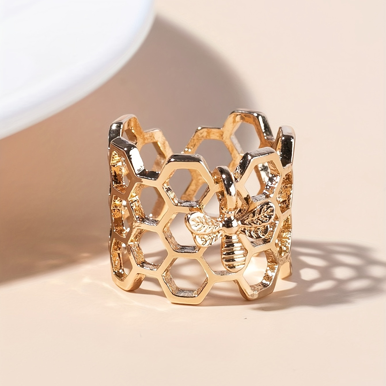 Hollow Honeycomb Bee Finger Ring Geometric Finger Jewelry - Temu
