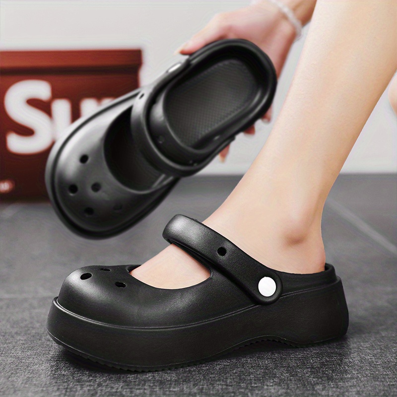 Women's Hollow Design Clogs Breathable Closed Toe Slip Shoes - Temu ...