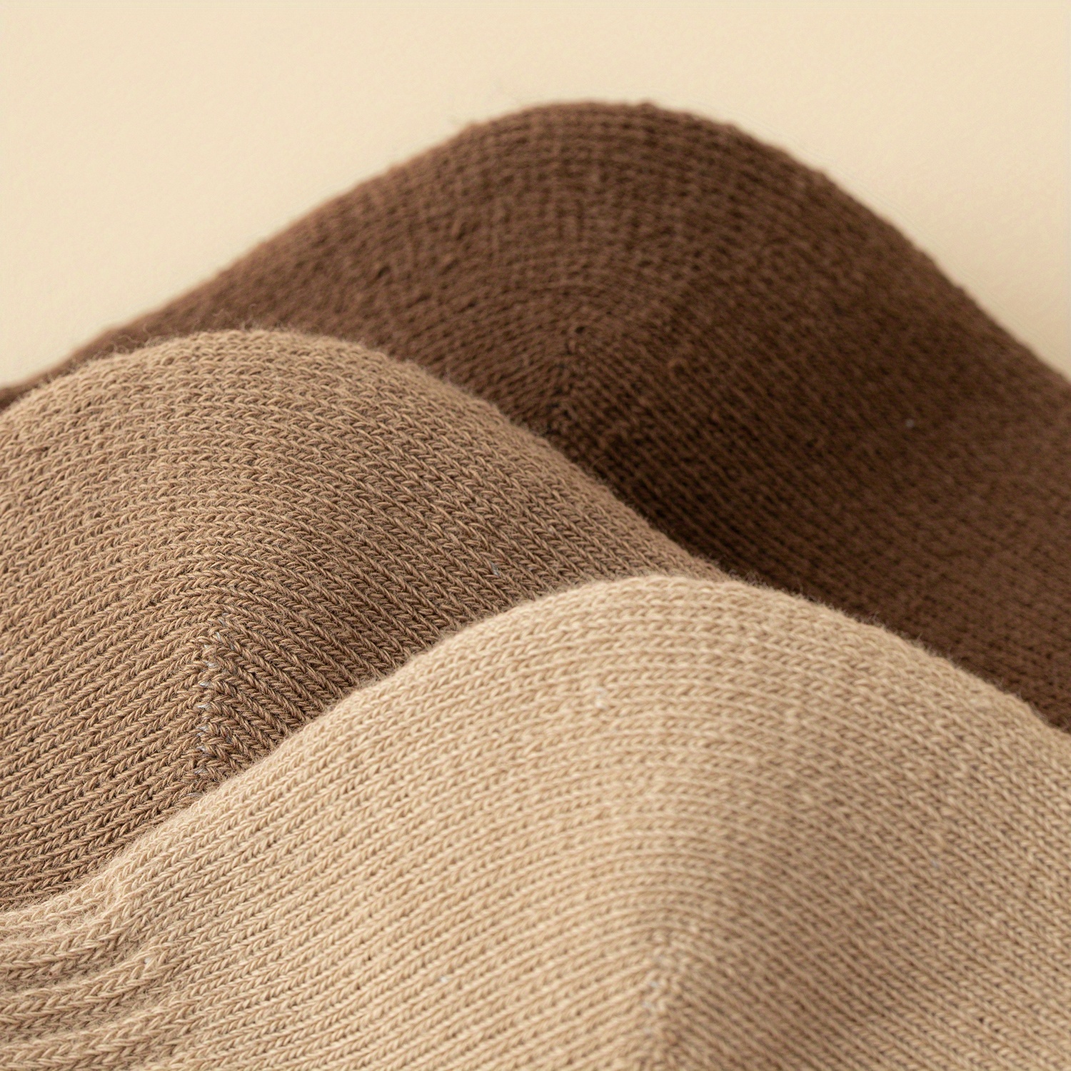 Letter Breathable Medium Tube Sport Socks Versatile - Temu Australia