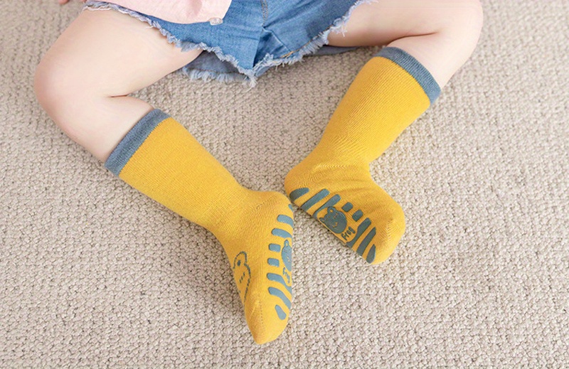 Casual Cute Cartoon Animal Knit Floor Socks Soft Comfortable - Temu ...