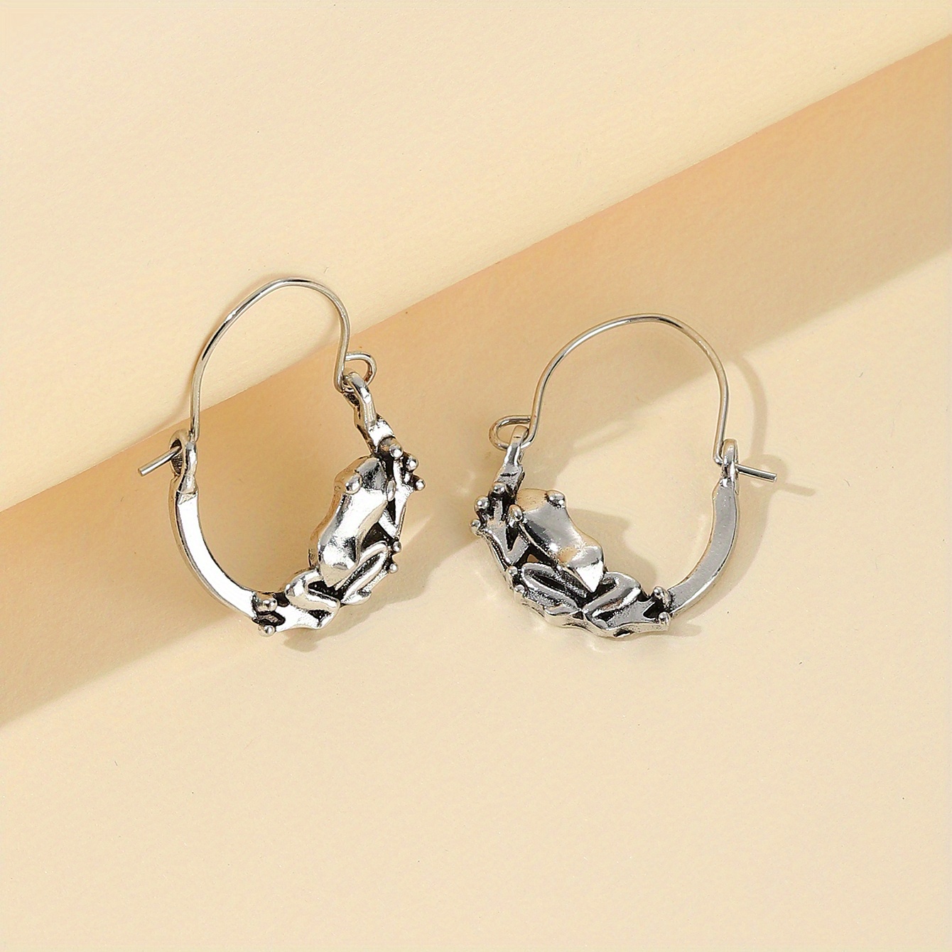 Vintage Silvery Half Round Engraved Frog Hoop Earrings Zinc Alloy ...
