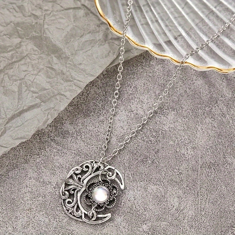 Retro Hollow Sun Moon Inlaid Gemstone Fashion Pendant - Temu New Zealand