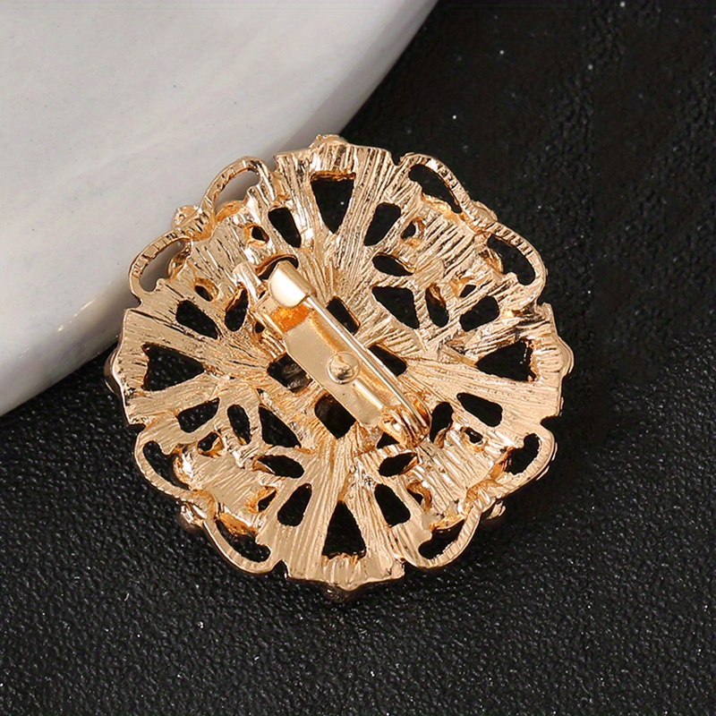 Hollow Classical Brooch Pin Vintage Style Lapel Denim Jacket - Temu ...