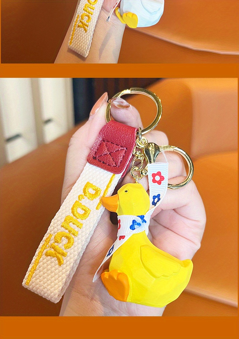 Exquisite Little Cartoon Keychain Car Key Chain - Temu Ireland