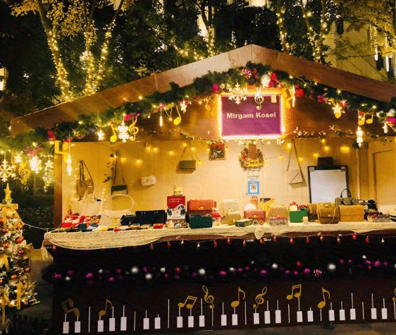 Pvc Large Wooden Melon Bulb Acrylic Nursery Night Light - Temu Australia