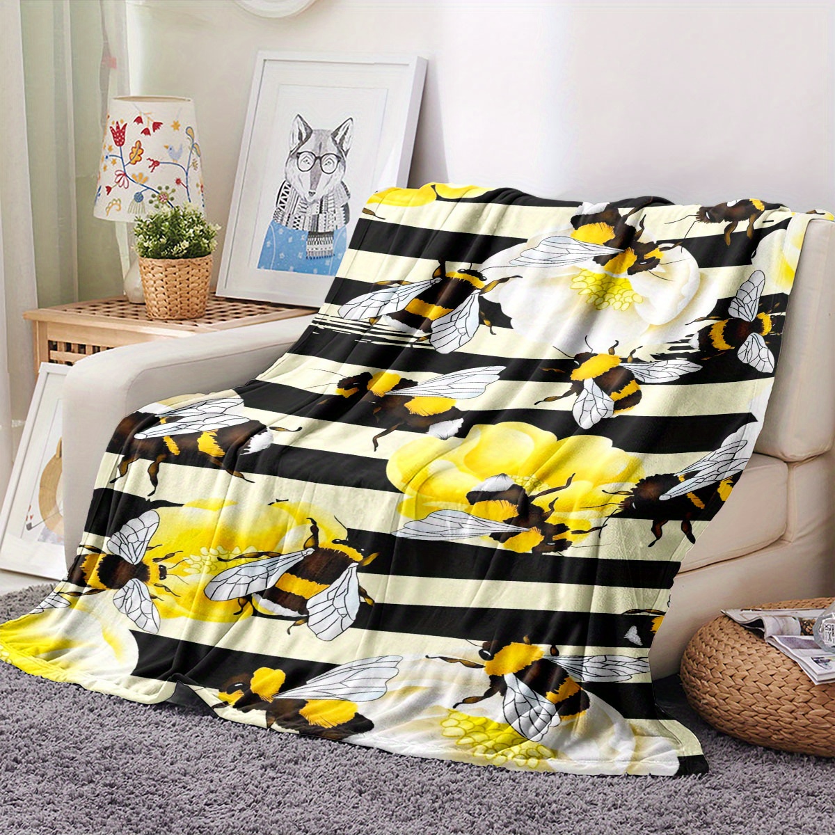 soft cozy cartoon bee flannel throw blanket versatile travel - Temu