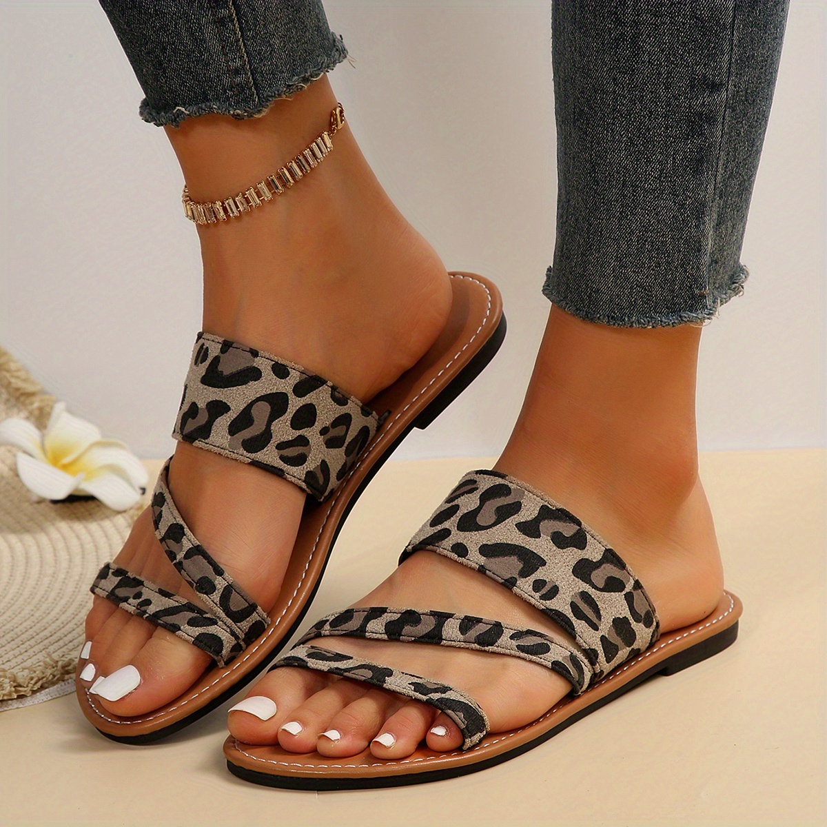 Women's Cow Pattern Slide Sandals Casual Round Toe Open Toe - Temu ...