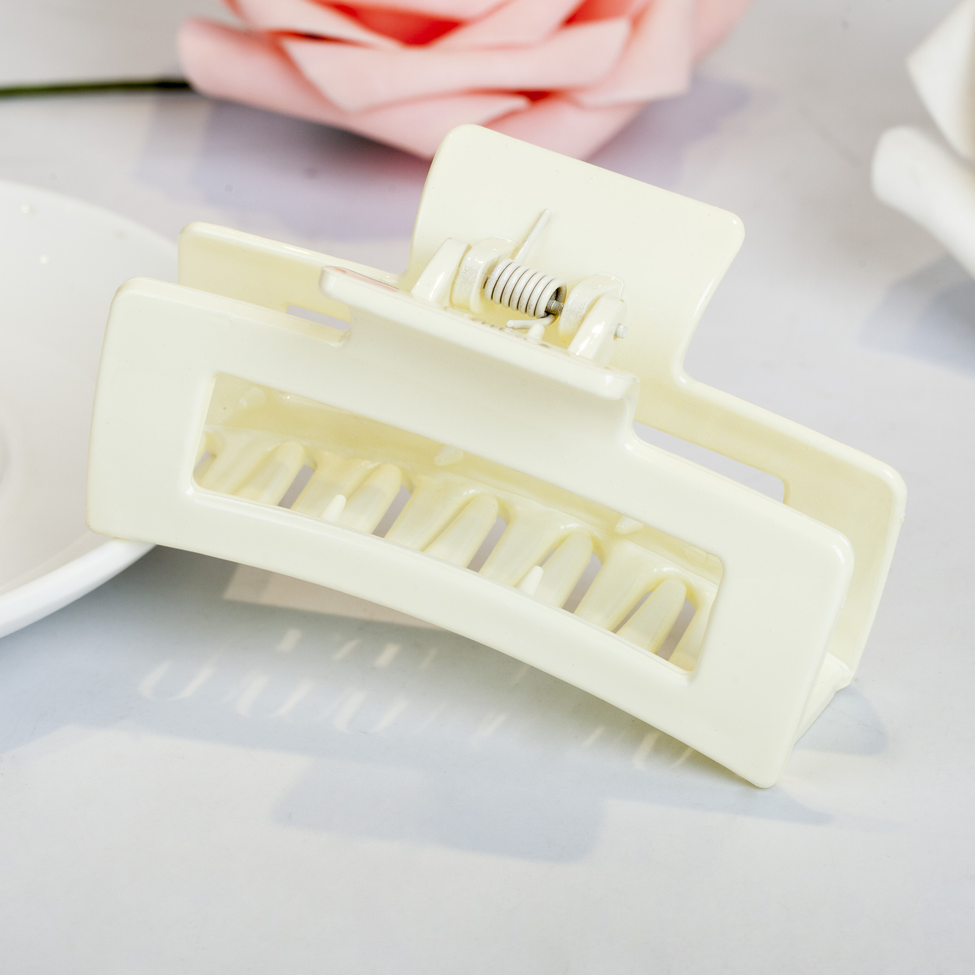 Vintage Hair Claw Clips Hollow Square Shape Jaw Clips - Temu Australia