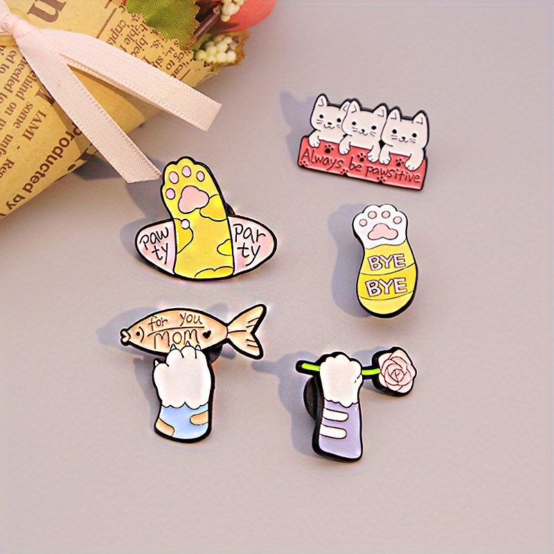 Girls Novelty Creative Pin Cartoon Cat Paw Pin Badge Enamel - Temu ...