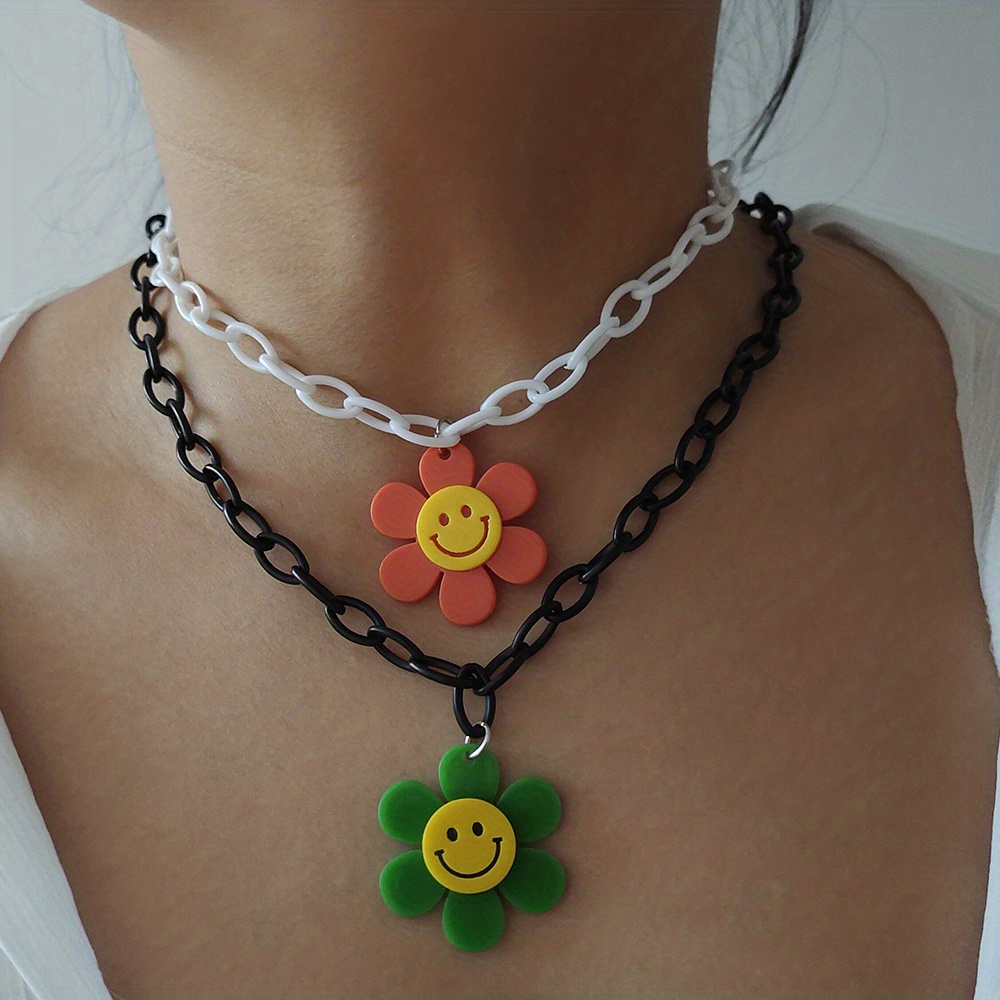 Y2k Sunflower Smile Face Pendant Necklace Female Personality - Temu ...