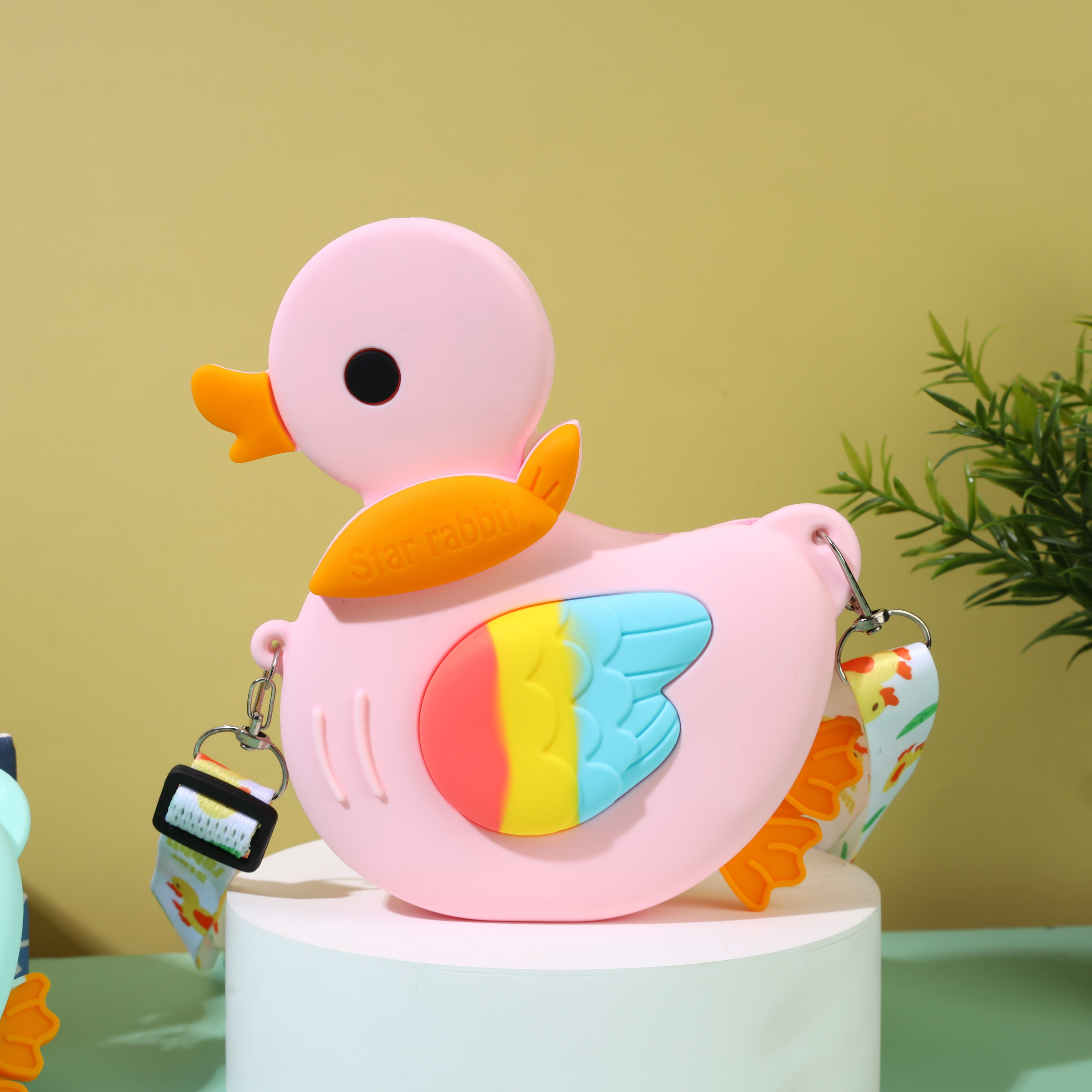 Kids Cute Duck Silicone Purse Water resistant Lightweight - Temu ...