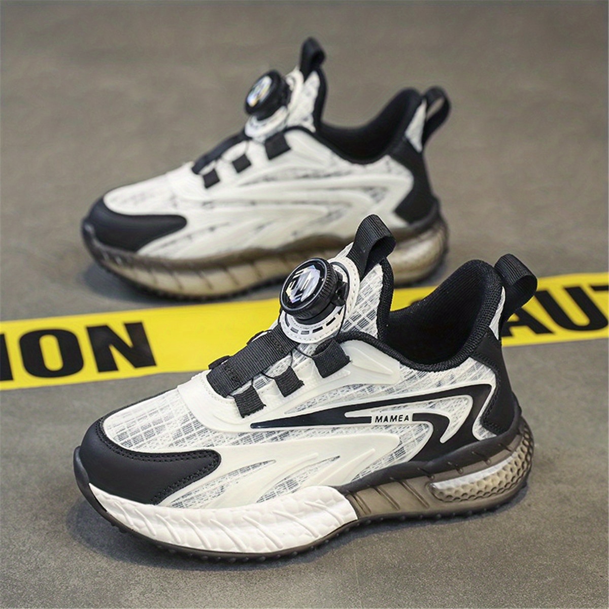 Unisex Trendy Breathable Mesh Sneakers With Rotating Buckle, Casual ...