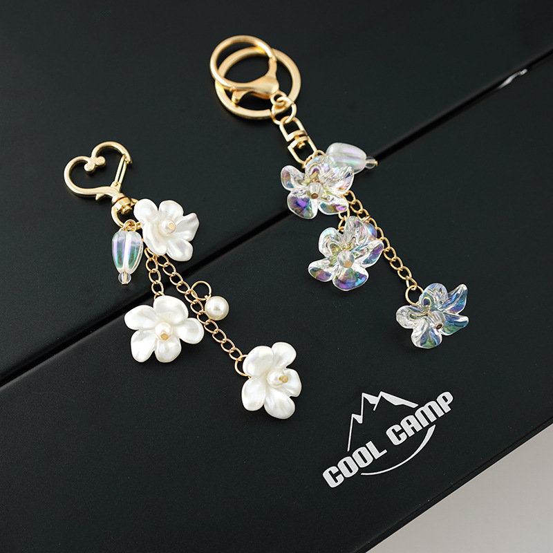 simple pear keychain flower car key - Temu New Zealand