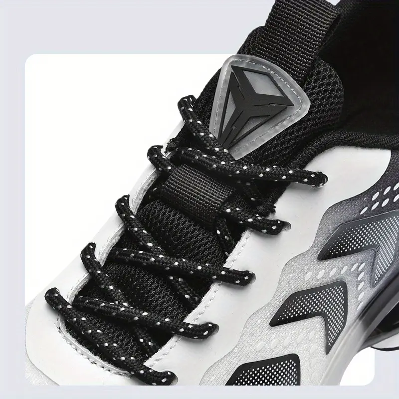 Mens Lace Up Sneakers Athletic Shoes Shock Absorbing And Breathable