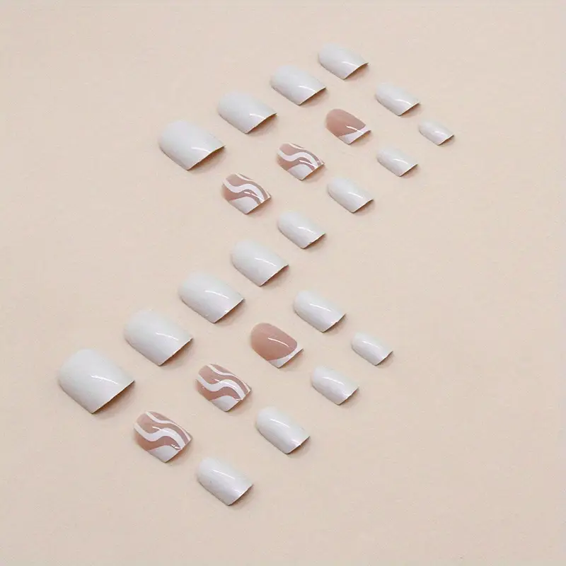 오로라 밀크 화이트 스월 디자인의 광택 누드 프레스온 네일 24피스 세트 여성 및 소녀용 짧은 스퀘어 인조 Temu