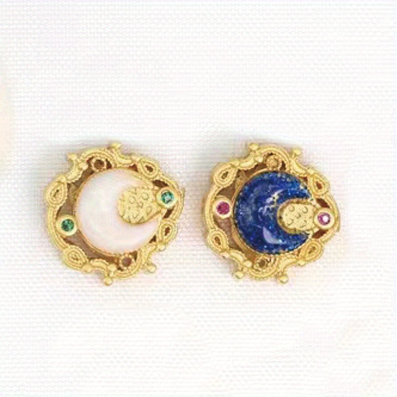 Exquisite Moon Pattern Hollow Round Golden Plated - Temu Australia