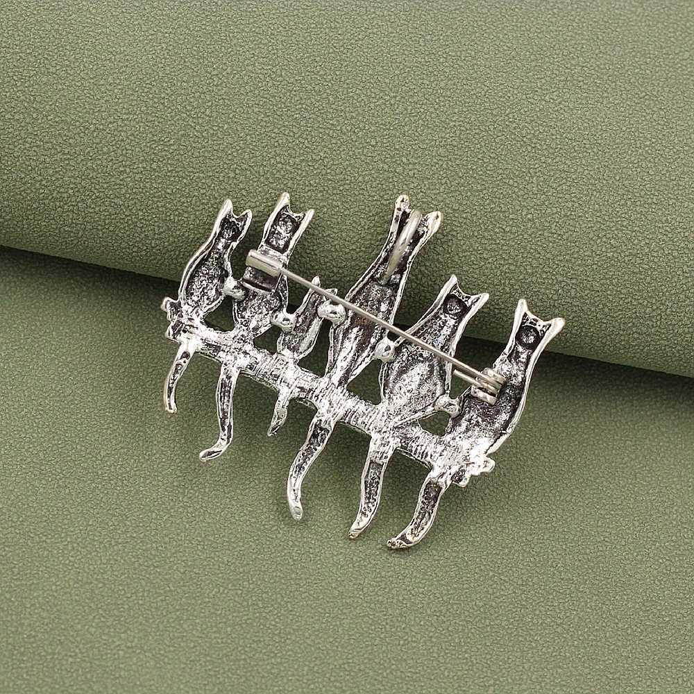 Cute Enamel Family Kitten Brooch Pin Birthday - Temu Australia