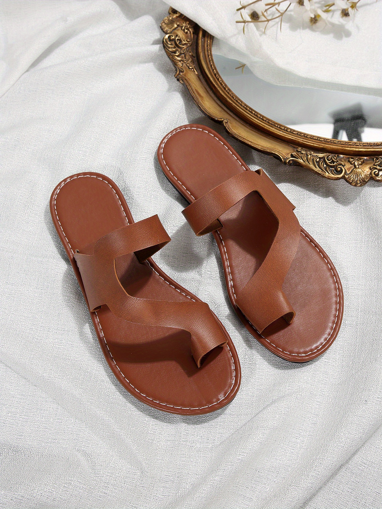 Women's Toe Loop Flat Slides Solid Color Open Toe Slip Shoes - Temu ...