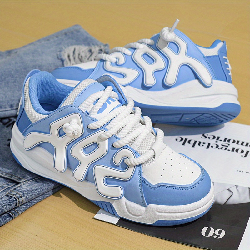 Mens Letters Design Skate Shoes With Good Grip Breathable Lace Up