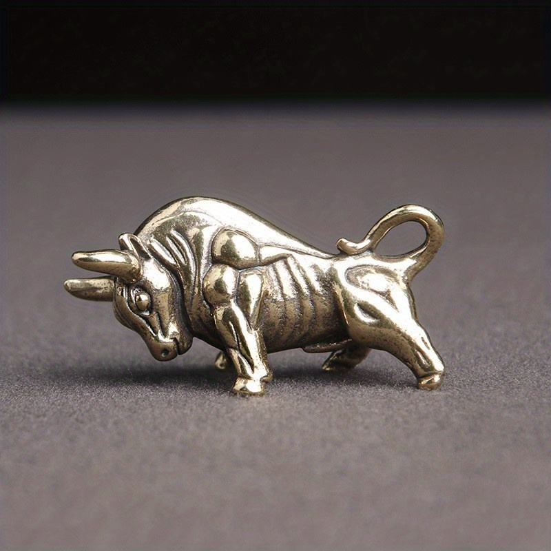 Bull Micro Carving Animal Keychain Pendant Creative Keychain Pendant ...