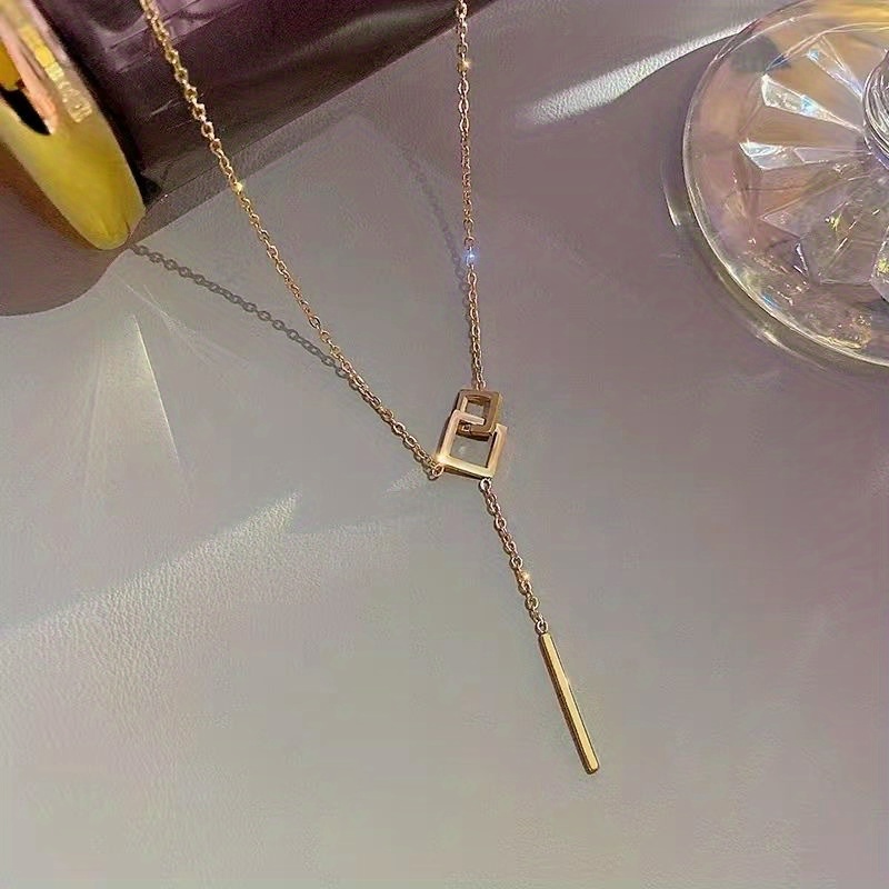 מחוגת מרובעת גיאומטרית עם סגירת מרובעת מתחברת, שרשרת תליון מושקעת לחגים ...