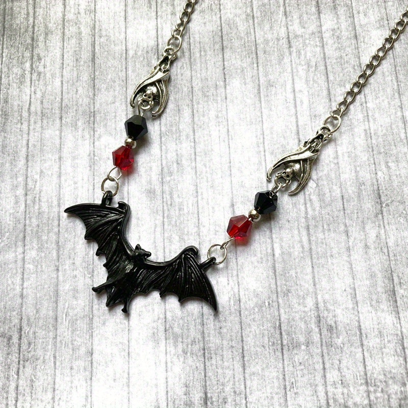 bat pendant necklace men women halloween costume accessories - Temu Canada