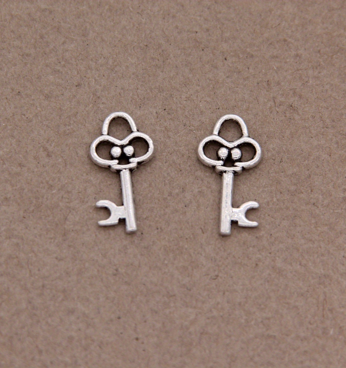 Zinc Alloy Key Pendant Key - Temu Australia