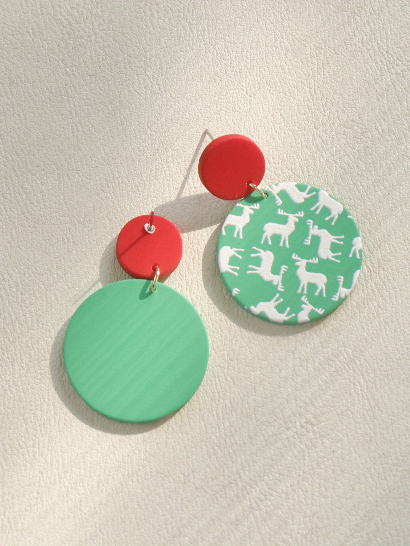 Green Round Shape Elk Pattern Dangle Earrings Retro Party - Temu Canada