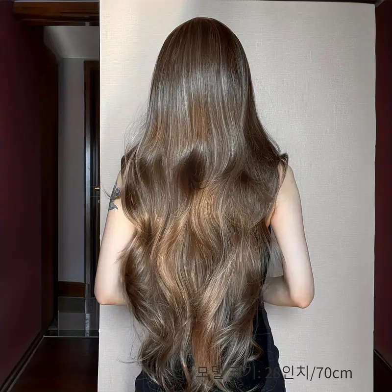 여성을 위한 28인치 나비 헤어컷 긴 파도와 곱슬머리 뱅스가 있는 합성 섬유 헤어 리플레이스먼트 위그 일상과 Temu