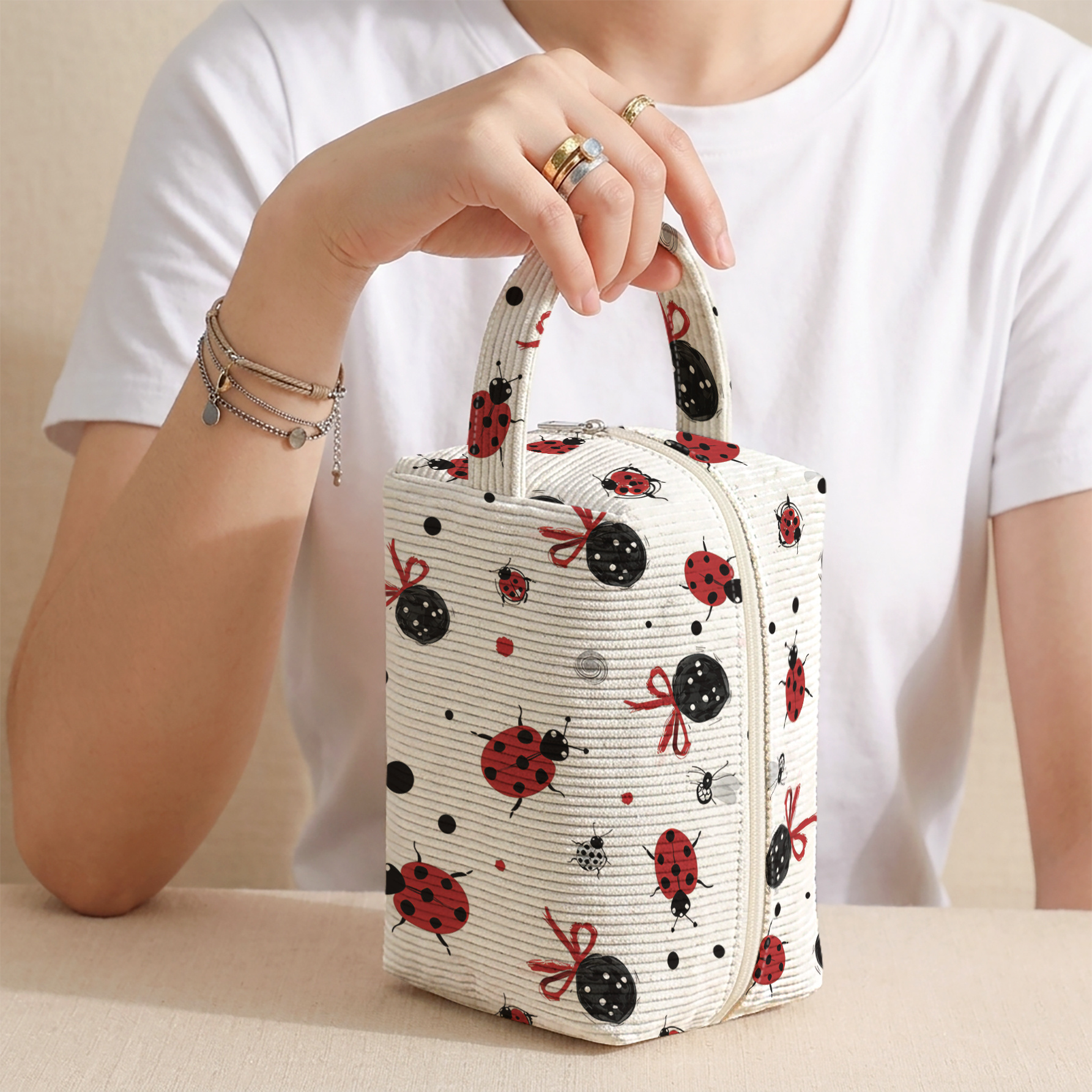 ladybug bag sold on Temu United States