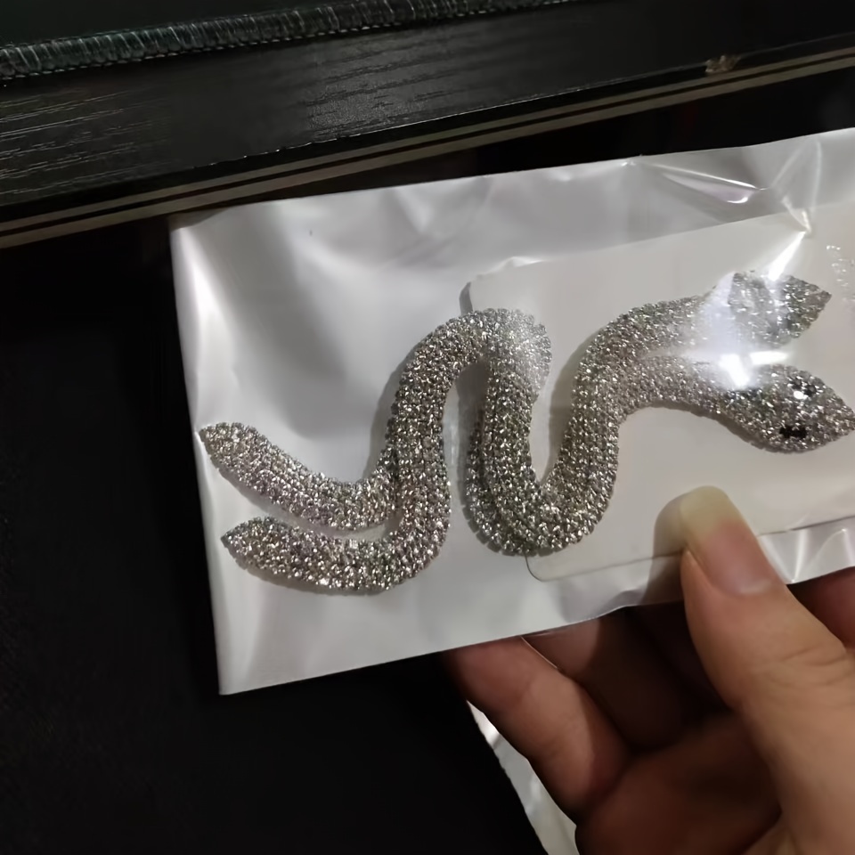 Exaggerated Snake Design Full Shiny Rhinestone Inlaid Dangle - Temu ...